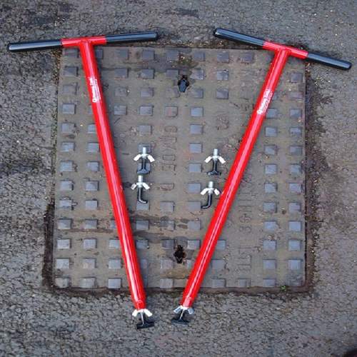 Mustang Tools Mini-Lift XL Manhole Cover Lifter | Drainage Superstore®